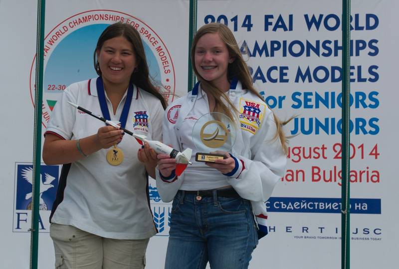 U.S. Juniors Win Gold in International Space Modeling – sUAS News