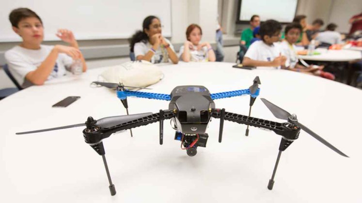 The Unmanned Safety Institute launches drone STEM program. – sUAS News