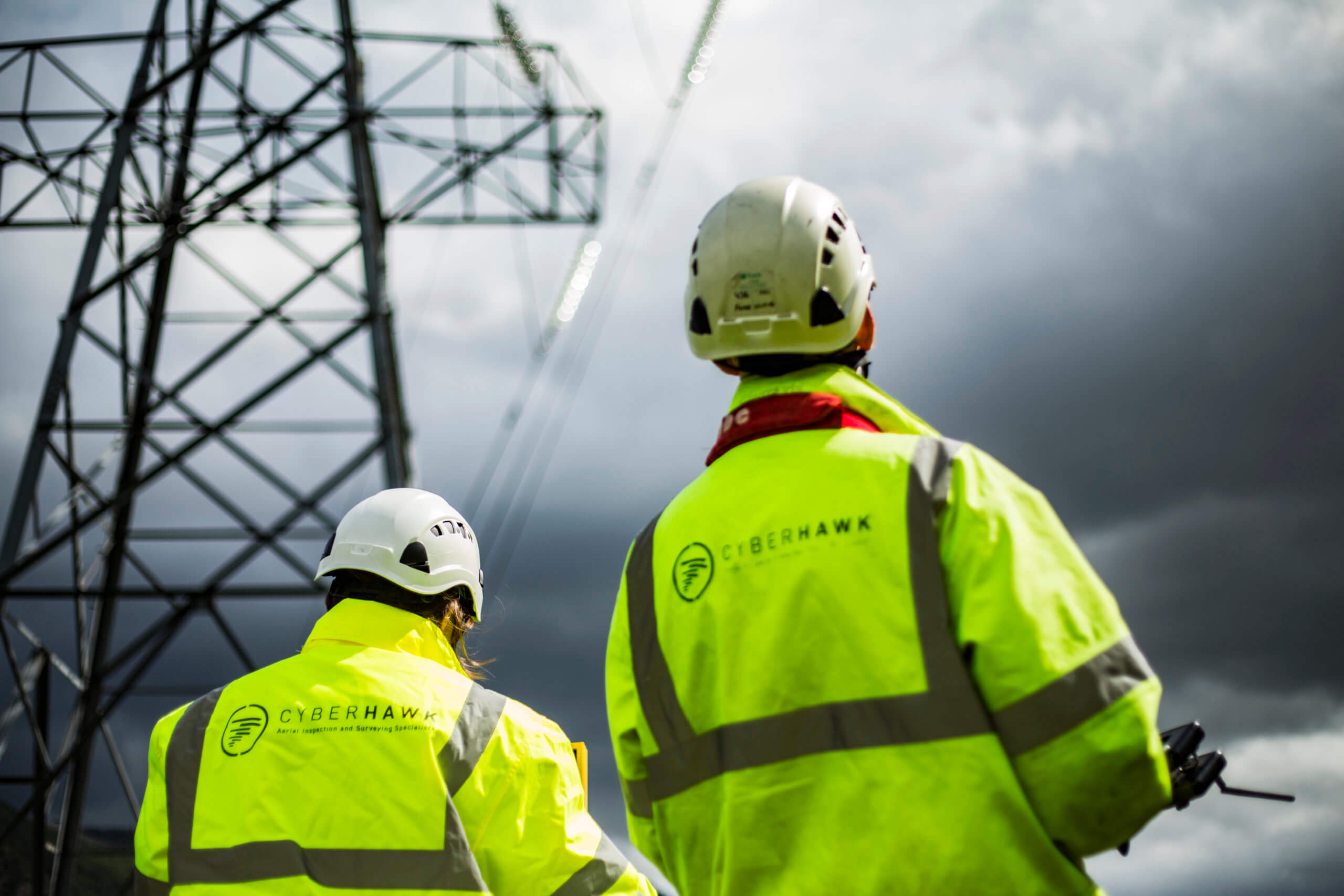 Cyberhawk supports major utility inspects over 50k transmissions ...