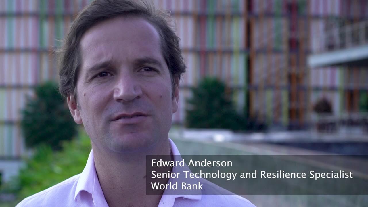 Edward Anderson wins RAeS Bronze Medal – sUAS News