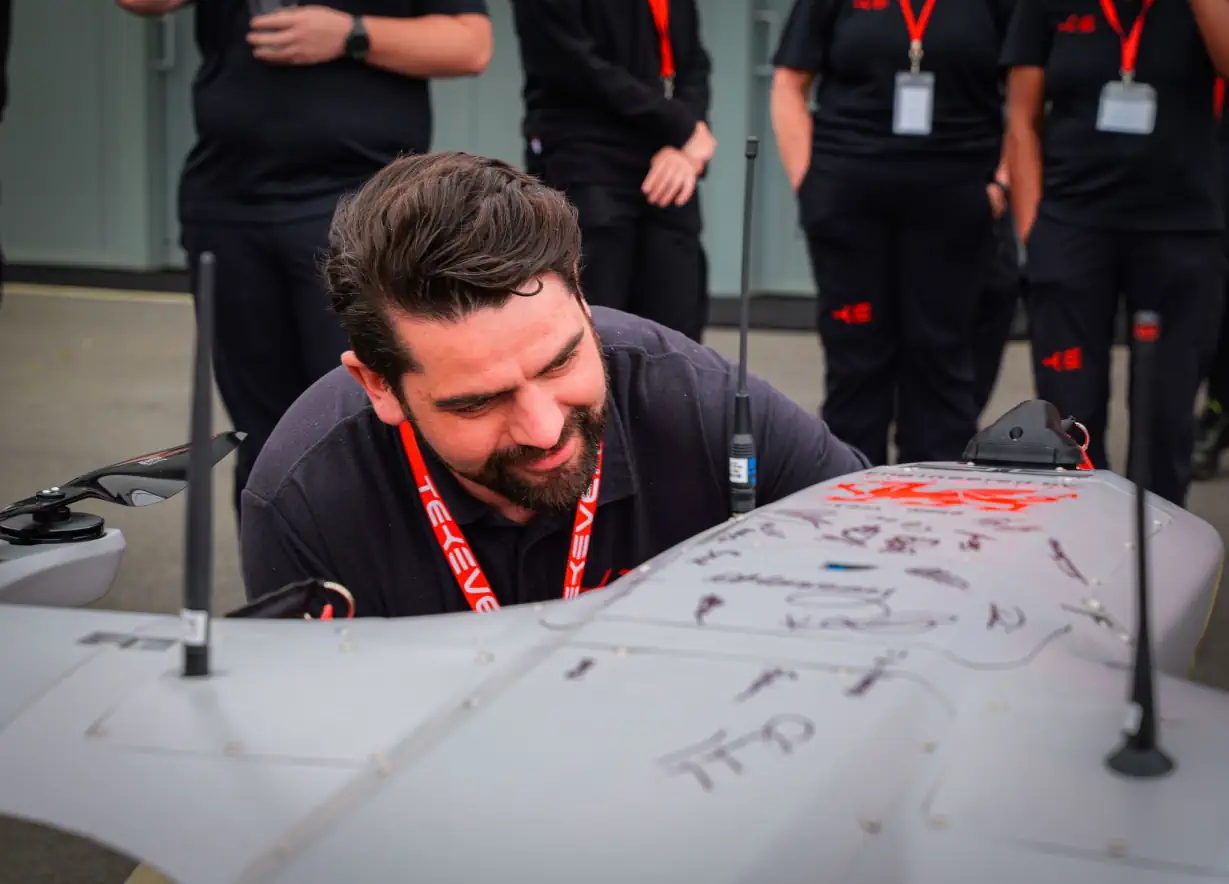 Made in Britain: TEKEVER Unveils First UK-Manufactured AR3 Drone – sUAS ...