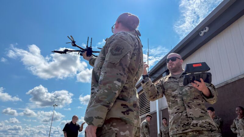 Parrot: ANAFI UKR: The smart, rugged, ISR micro-UAV range for Defense ...